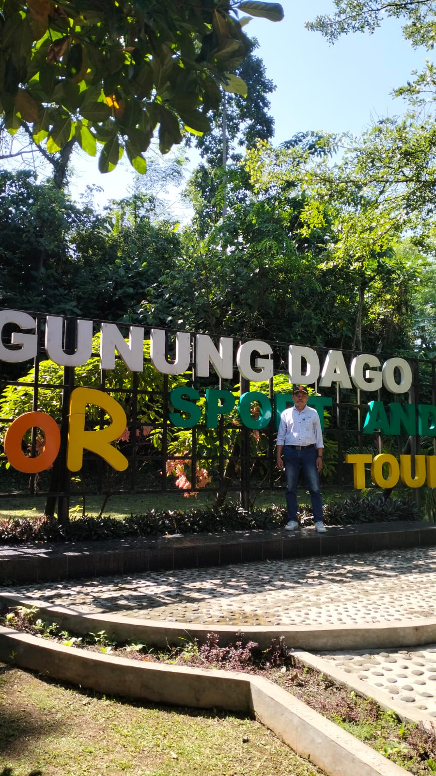 Wisata Gunung Dago Parungpanjang, Destinasi Alam di Wilayah Tambang ...