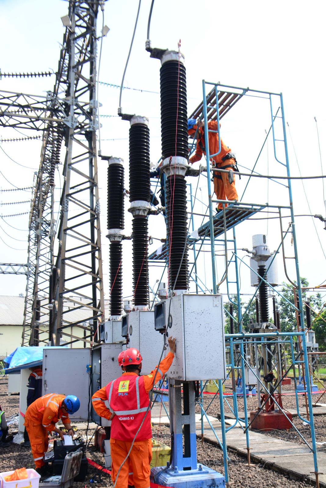 Wujudkan Energi Listrik untuk Rakyat, PLN UPT Bogor Lakukan ...